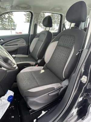Melns Citroen c3-picasso 2011 Tauragė, ar dzinēja tilpumu 1.60 L un nobraukumu 254 tūkst. km par 2300 €, foto 13 vietnē AUTOMOTO.COM.LV