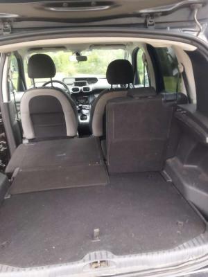 Melns Citroen c3-picasso 2011 Lazdijai, ar dzinēja tilpumu 1.56 L un nobraukumu 322 tūkst. km par 2200 €, foto  vietnē AUTOMOTO.COM.LV