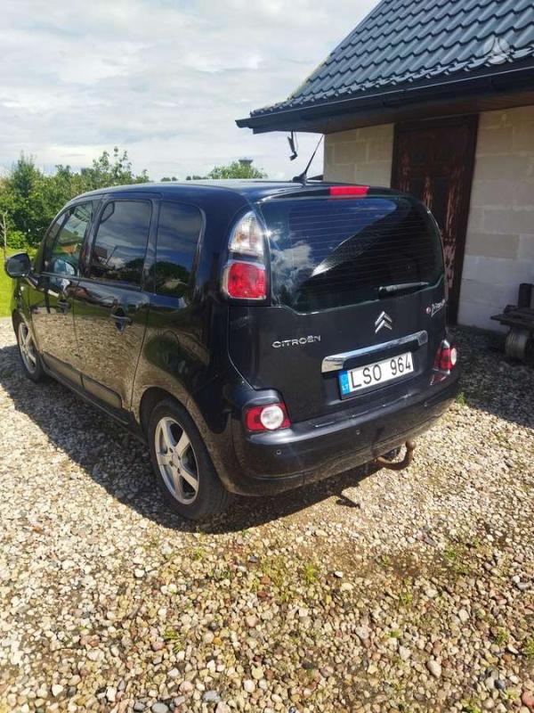 Melns Citroen c3-picasso 2011 Lazdijai, ar dzinēja tilpumu 1.56 L un nobraukumu 322 tūkst. km par 2200 €, foto 6 vietnē AUTOMOTO.COM.LV