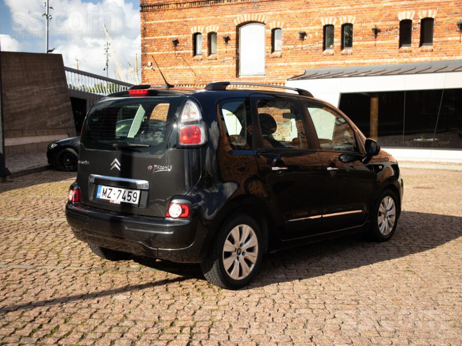 Melns Citroen c3-picasso 2011 Liepāja, ar dzinēja tilpumu 1.60 L un nobraukumu 225 tūkst. km par 2500 €, foto 6 vietnē AUTOMOTO.COM.LV