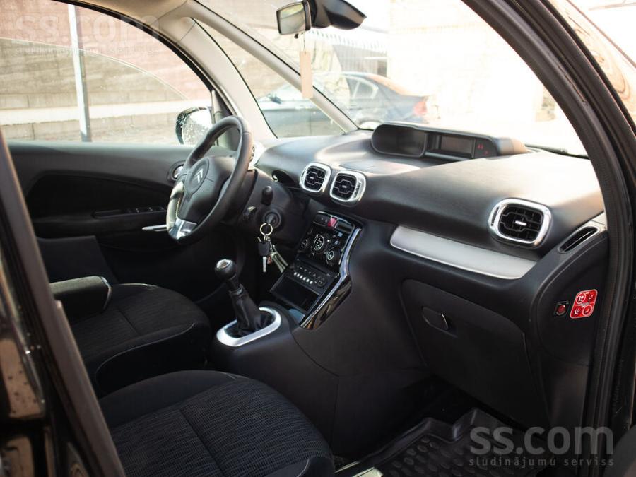 Melns Citroen c3-picasso 2011 Liepāja, ar dzinēja tilpumu 1.60 L un nobraukumu 225 tūkst. km par 2500 €, foto 13 vietnē AUTOMOTO.COM.LV