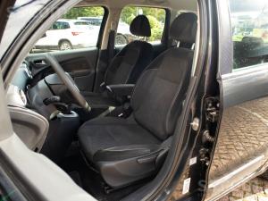 Melns Citroen c3-picasso 2011 Liepāja, ar dzinēja tilpumu 1.60 L un nobraukumu 225 tūkst. km par 2500 €, foto 15 vietnē AUTOMOTO.COM.LV