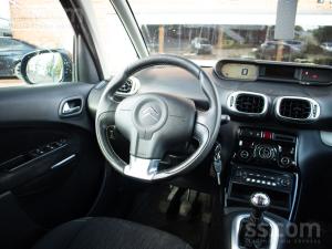 Melns Citroen c3-picasso 2011 Liepāja, ar dzinēja tilpumu 1.60 L un nobraukumu 225 tūkst. km par 2500 €, foto 17 vietnē AUTOMOTO.COM.LV