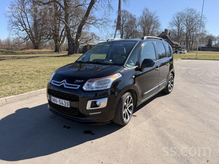 Melns Citroen c3-picasso 2013 Rīga, ar dzinēja tilpumu 1.60 L un nobraukumu 159 tūkst. km par 4500 €, foto 1 vietnē AUTOMOTO.COM.LV