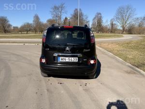 Melns Citroen c3-picasso 2013 Rīga, ar dzinēja tilpumu 1.60 L un nobraukumu 159 tūkst. km par 4500 €, foto 5 vietnē AUTOMOTO.COM.LV