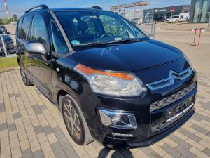 Black Citroen c3-picasso 2016 in Siauliai, with an engine capacity of 1.56 L and mileage of 194 thousand km for 4450 €, photo 6 on AUTOMOTO.COM.LV