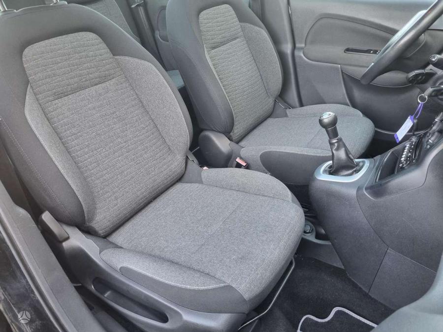 Black Citroen c3-picasso 2016 in Siauliai, with an engine capacity of 1.56 L and mileage of 194 thousand km for 4450 €, photo 26 on AUTOMOTO.COM.LV