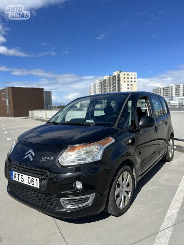 Melns Citroen c3-picasso 2009 Viļņa, ar dzinēja tilpumu 1.60 L un nobraukumu 330 tūkst. km par 1850 €, foto 8 vietnē AUTOMOTO.COM.LV