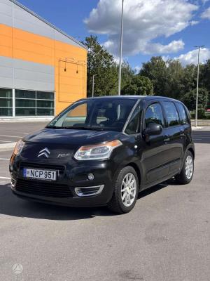 Black Citroen c3-picasso 2009 in Kaunas, with an engine capacity of 1.40 L and mileage of 281 thousand km for 1800 €, photo  on AUTOMOTO.COM.LV