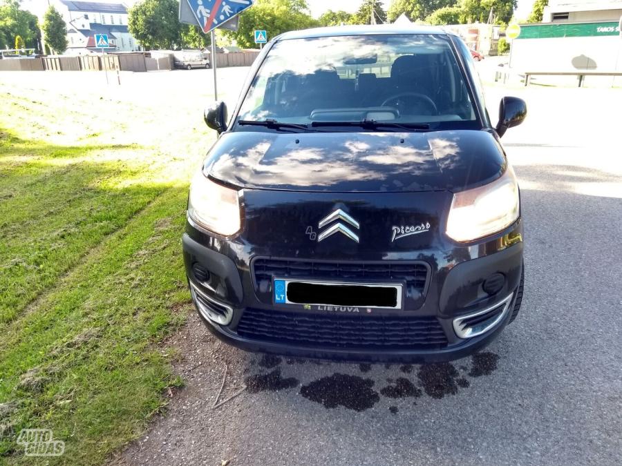 Black Citroen c3-picasso 2010 in Vilkaviskis, with an engine capacity of 1.60 L and mileage of 300 thousand km for 2250 €, photo 4 on AUTOMOTO.COM.LV