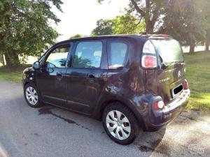 Black Citroen c3-picasso 2010 in Vilkaviskis, with an engine capacity of 1.60 L and mileage of 300 thousand km for 2250 €, photo 8 on AUTOMOTO.COM.LV