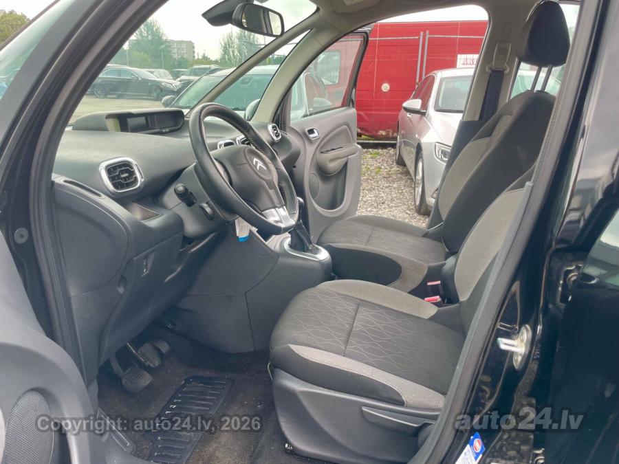 Black Citroen c3-picasso 2017 in Tallinn, with an engine capacity of 1.60 L and mileage of 186 thousand km for 6600 €, photo 12 on AUTOMOTO.COM.LV