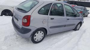Zils Citroen c3-picasso 2002 Viļņa, ar dzinēja tilpumu 1.80 L un nobraukumu 258 tūkst. km par 400 €, foto 2 vietnē AUTOMOTO.COM.LV