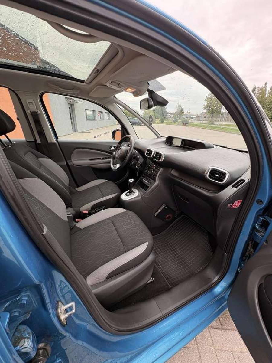 Zils Citroen c3-picasso 2014 Kretinga, ar dzinēja tilpumu 1.56 L un nobraukumu 195 tūkst. km par 3500 €, foto 10 vietnē AUTOMOTO.COM.LV