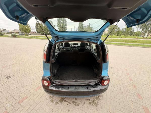 Zils Citroen c3-picasso 2014 Kretinga, ar dzinēja tilpumu 1.56 L un nobraukumu 195 tūkst. km par 3500 €, foto 11 vietnē AUTOMOTO.COM.LV
