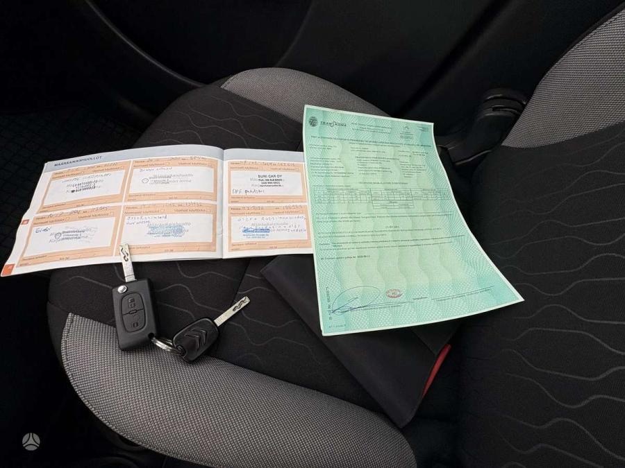 Zils Citroen c3-picasso 2014 Kretinga, ar dzinēja tilpumu 1.56 L un nobraukumu 195 tūkst. km par 3500 €, foto 14 vietnē AUTOMOTO.COM.LV