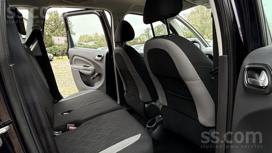 Zils Citroen c3-picasso 2014 Jelgava, ar dzinēja tilpumu 1.40 L un nobraukumu 104 tūkst. km par 4590 €, foto 10 vietnē AUTOMOTO.COM.LV