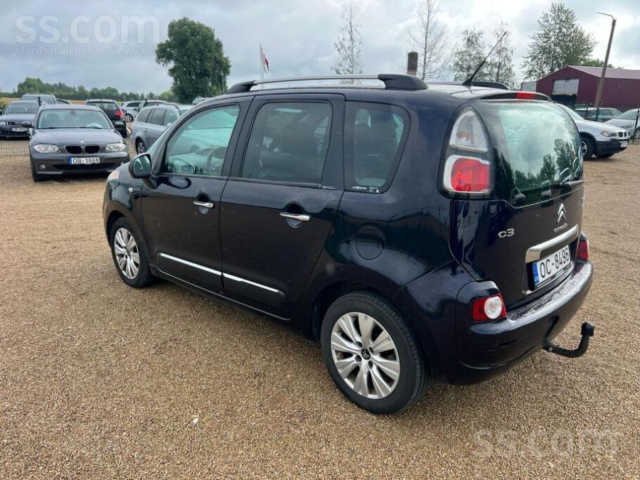 Blue Citroen c3-picasso 2015 in Jekabpils, with an engine capacity of 1.20 L and mileage of 0 thousand km for 3950 €, photo 6 on AUTOMOTO.COM.LV