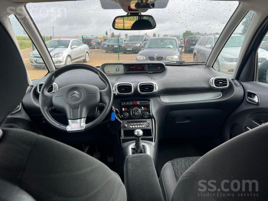 Blue Citroen c3-picasso 2015 in Jekabpils, with an engine capacity of 1.20 L and mileage of 0 thousand km for 3950 €, photo 18 on AUTOMOTO.COM.LV