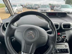 Blue Citroen c3-picasso 2015 in Jekabpils, with an engine capacity of 1.20 L and mileage of 0 thousand km for 3950 €, photo 19 on AUTOMOTO.COM.LV