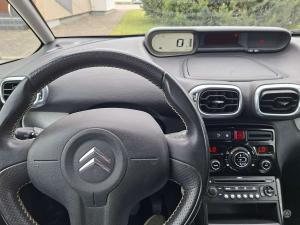 Brūns Citroen c3-picasso 2009 Ukmergė, ar dzinēja tilpumu 1.60 L un nobraukumu 150 tūkst. km par 2950 €, foto 8 vietnē AUTOMOTO.COM.LV