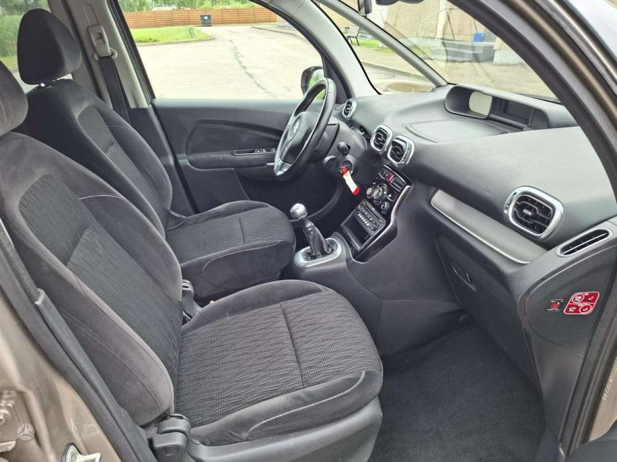Brūns Citroen c3-picasso 2009 Ukmergė, ar dzinēja tilpumu 1.60 L un nobraukumu 150 tūkst. km par 2950 €, foto 11 vietnē AUTOMOTO.COM.LV