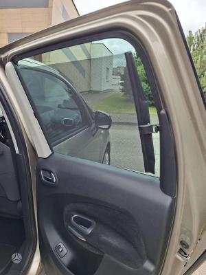 Brūns Citroen c3-picasso 2009 Ukmergė, ar dzinēja tilpumu 1.60 L un nobraukumu 150 tūkst. km par 2950 €, foto 14 vietnē AUTOMOTO.COM.LV