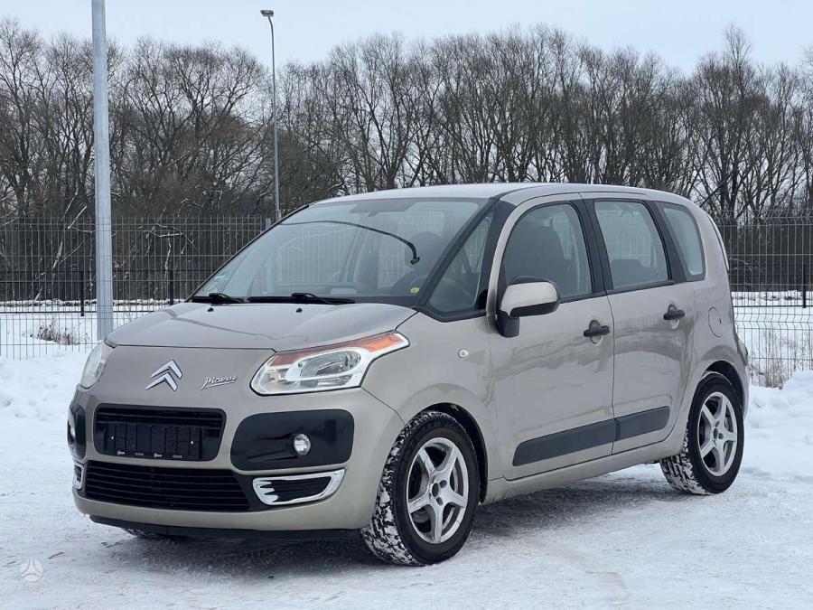 Brūns Citroen c3-picasso 2010 Tauragė, ar dzinēja tilpumu 1.60 L un nobraukumu 307 tūkst. km par 2900 €, foto 1 vietnē AUTOMOTO.COM.LV