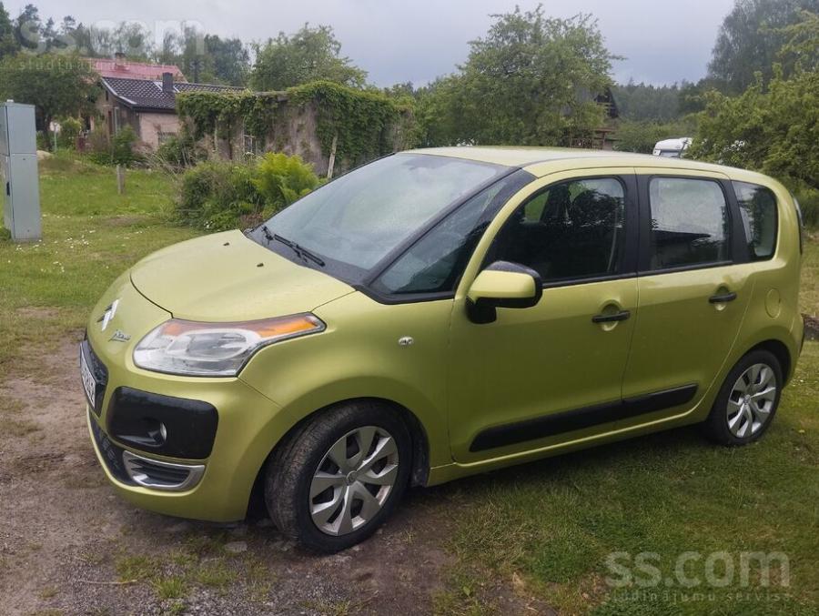 Zaļš Citroen c3-picasso 2009 Jelgava, ar dzinēja tilpumu 1.60 L un nobraukumu 205 tūkst. km par 3250 €, foto 3 vietnē AUTOMOTO.COM.LV