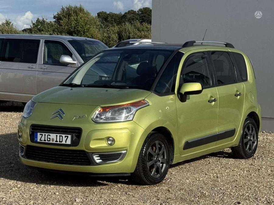 Zaļš Citroen c3-picasso 2010 Šauļi, ar dzinēja tilpumu 1.56 L un nobraukumu 290 tūkst. km par 2600 €, foto 7 vietnē AUTOMOTO.COM.LV