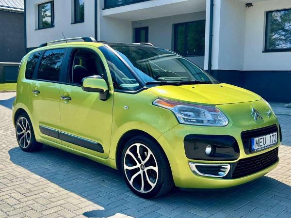 Zaļš Citroen c3-picasso 2009 Panevēža, ar dzinēja tilpumu 1.60 L un nobraukumu 280 tūkst. km par 2300 €, foto 1 vietnē AUTOMOTO.COM.LV