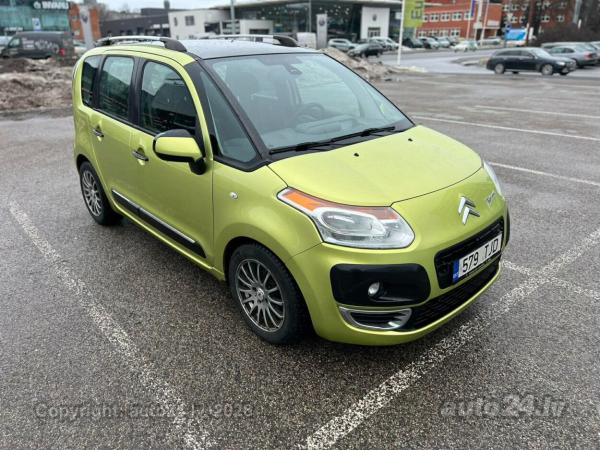 Green Citroen c3-picasso 2010 in Tallinn, with an engine capacity of 1.60 L and mileage of 250 thousand km for 3499 €, photo 2 on AUTOMOTO.COM.LV