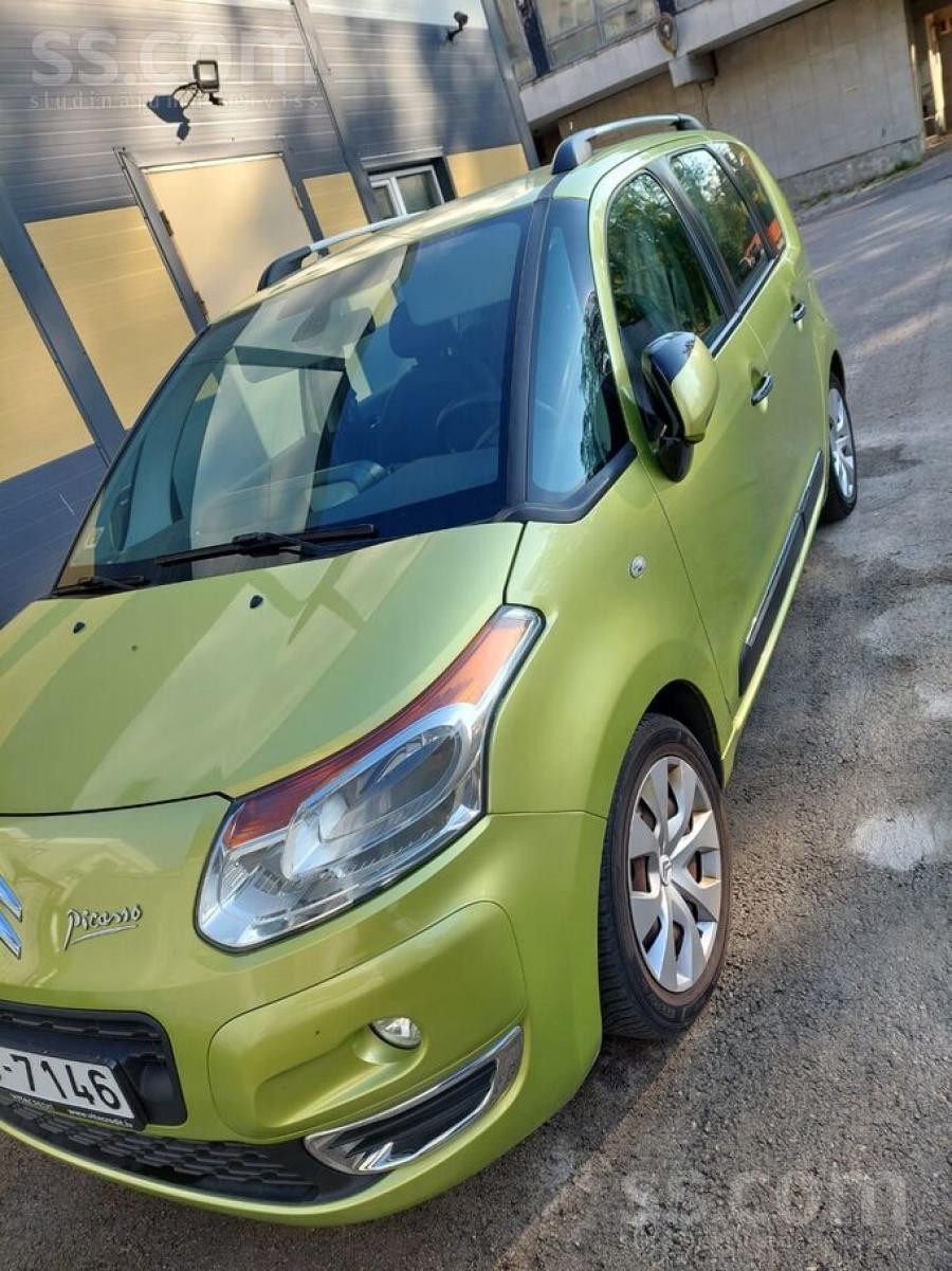 Zaļš Citroen c3-picasso 2010 Rīga, ar dzinēja tilpumu 1.40 L un nobraukumu 186 tūkst. km par 3550 €, foto 1 vietnē AUTOMOTO.COM.LV