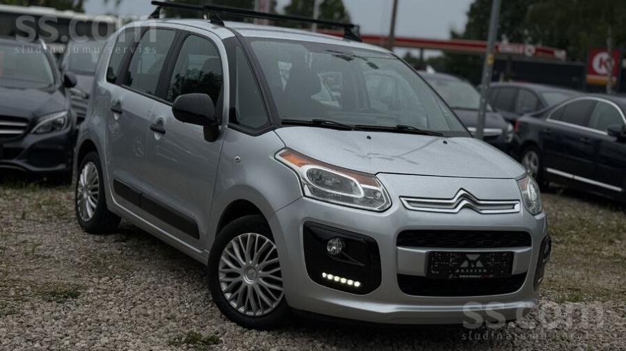 Pelēks Citroen c3-picasso 2016 Jelgava, ar dzinēja tilpumu 1.20 L un nobraukumu 136 tūkst. km par 4590 €, foto 1 vietnē AUTOMOTO.COM.LV