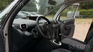 Pelēks Citroen c3-picasso 2016 Jelgava, ar dzinēja tilpumu 1.20 L un nobraukumu 136 tūkst. km par 4590 €, foto 8 vietnē AUTOMOTO.COM.LV