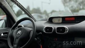 Pelēks Citroen c3-picasso 2016 Jelgava, ar dzinēja tilpumu 1.20 L un nobraukumu 136 tūkst. km par 4590 €, foto 12 vietnē AUTOMOTO.COM.LV