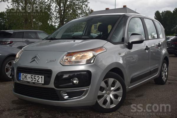 Pelēks Citroen c3-picasso 2010 Kuldīga, ar dzinēja tilpumu 1.60 L un nobraukumu 0 tūkst. km par 3990 €, foto 1 vietnē AUTOMOTO.COM.LV