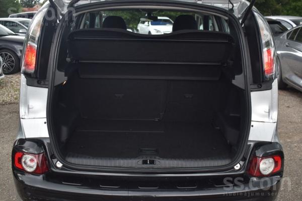 Pelēks Citroen c3-picasso 2010 Kuldīga, ar dzinēja tilpumu 1.60 L un nobraukumu 0 tūkst. km par 3990 €, foto 5 vietnē AUTOMOTO.COM.LV