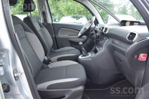 Pelēks Citroen c3-picasso 2010 Kuldīga, ar dzinēja tilpumu 1.60 L un nobraukumu 0 tūkst. km par 3990 €, foto 7 vietnē AUTOMOTO.COM.LV