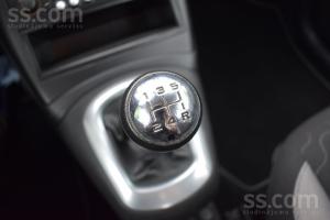 Pelēks Citroen c3-picasso 2010 Kuldīga, ar dzinēja tilpumu 1.60 L un nobraukumu 0 tūkst. km par 3990 €, foto 9 vietnē AUTOMOTO.COM.LV