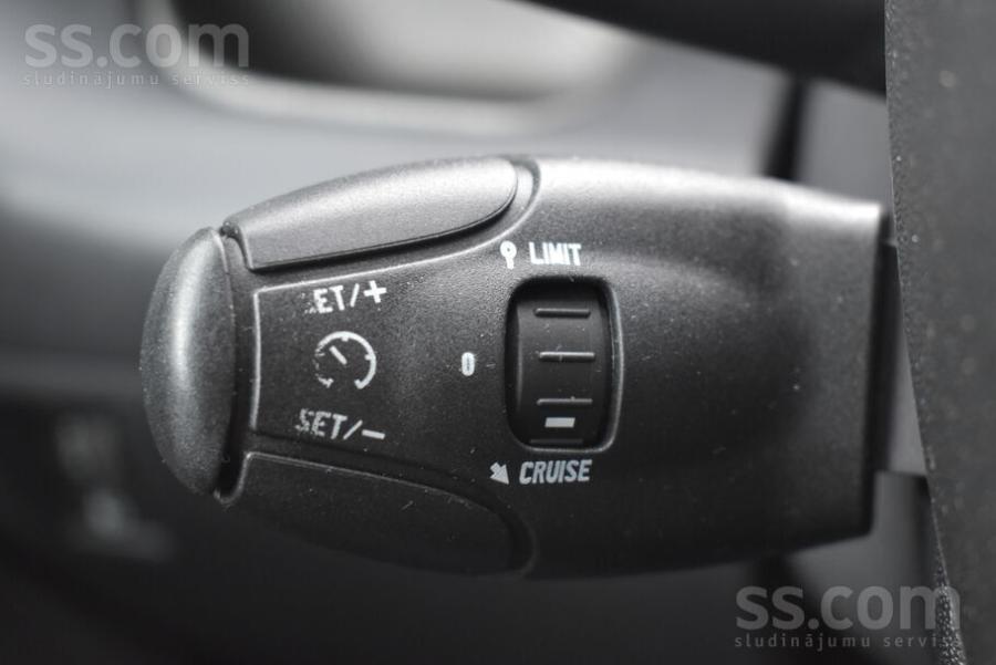 Pelēks Citroen c3-picasso 2010 Kuldīga, ar dzinēja tilpumu 1.60 L un nobraukumu 0 tūkst. km par 3990 €, foto 15 vietnē AUTOMOTO.COM.LV