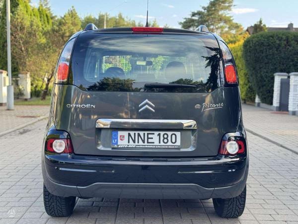 Grey Citroen c3-picasso 2012 in Vilnius, with an engine capacity of 1.56 L and mileage of 274 thousand km for 3150 €, photo 5 on AUTOMOTO.COM.LV