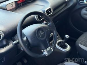 Grey Citroen c3-picasso 2012 in Riga, with an engine capacity of 1.60 L and mileage of 273 thousand km for 3700 €, photo 12 on AUTOMOTO.COM.LV
