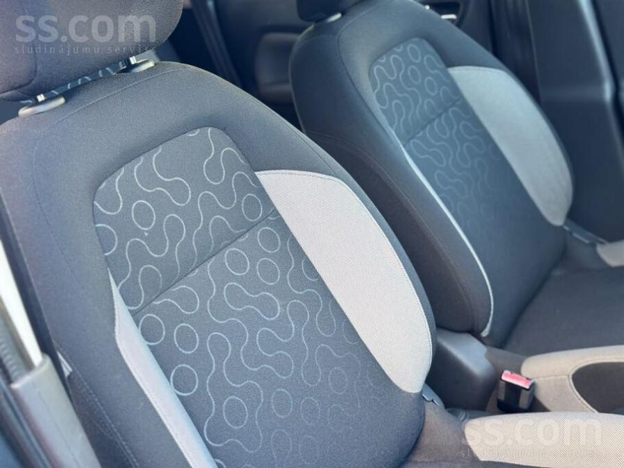 Grey Citroen c3-picasso 2012 in Riga, with an engine capacity of 1.60 L and mileage of 273 thousand km for 3700 €, photo 17 on AUTOMOTO.COM.LV