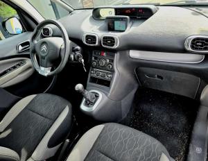 Pelēks Citroen c3-picasso 2013 Tauragė, ar dzinēja tilpumu 1.40 L un nobraukumu 106 tūkst. km par 3950 €, foto 23 vietnē AUTOMOTO.COM.LV
