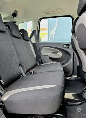 Pelēks Citroen c3-picasso 2013 Tauragė, ar dzinēja tilpumu 1.40 L un nobraukumu 106 tūkst. km par 3950 €, foto 25 vietnē AUTOMOTO.COM.LV