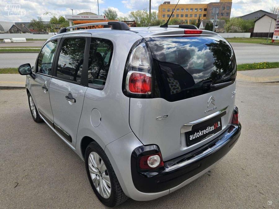 Pelēks Citroen c3-picasso 2016 Šauļi, ar dzinēja tilpumu 1.20 L un nobraukumu 72 tūkst. km par 5450 €, foto 9 vietnē AUTOMOTO.COM.LV