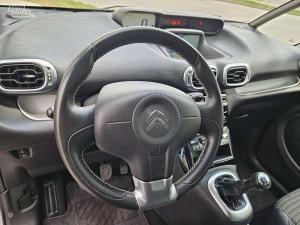 Pelēks Citroen c3-picasso 2016 Šauļi, ar dzinēja tilpumu 1.20 L un nobraukumu 72 tūkst. km par 5450 €, foto 19 vietnē AUTOMOTO.COM.LV