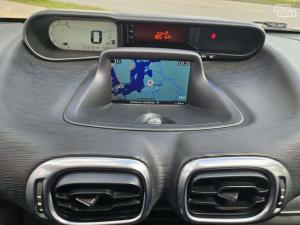 Pelēks Citroen c3-picasso 2016 Šauļi, ar dzinēja tilpumu 1.20 L un nobraukumu 72 tūkst. km par 5450 €, foto 20 vietnē AUTOMOTO.COM.LV
