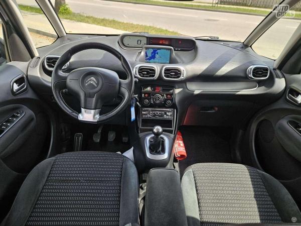 Grey Citroen c3-picasso 2016 in Siauliai, with an engine capacity of 1.20 L and mileage of 72 thousand km for 5450 €, photo 10 on AUTOMOTO.COM.LV
